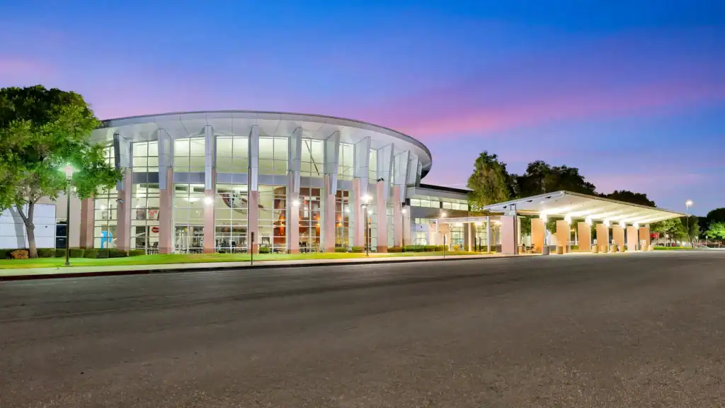 Meadows Field Airport (BFL) | Bakersfield, California